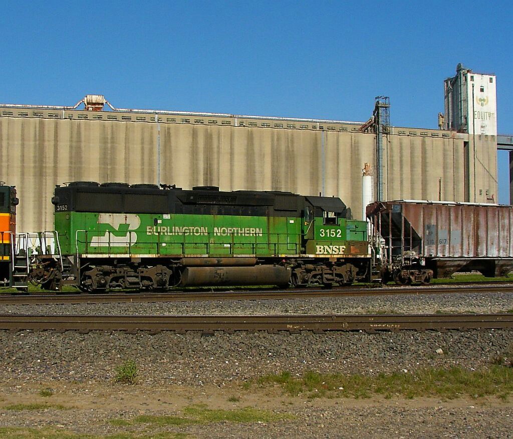 BNSF 3152